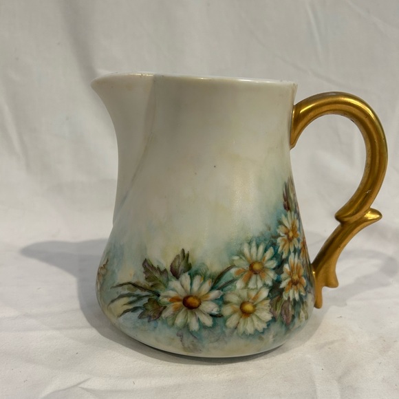 Vintage | Dining | Vintage Blue Daisy Gilded Handle Pitcher Spring ...